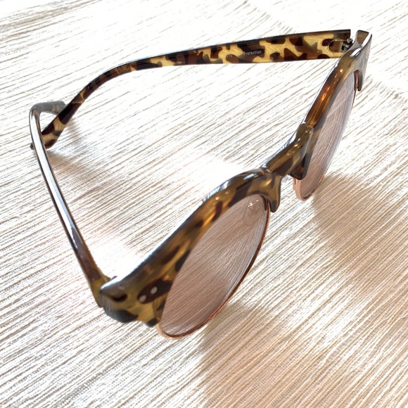 Accessories | Round Gold Tortoise Fashion Sunglasses | Poshmark